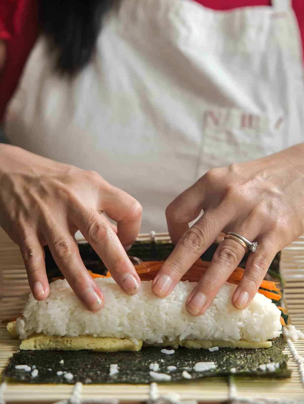How To Make 4 Stunning Korean Kimbap Recipes. - The Korean Vegan